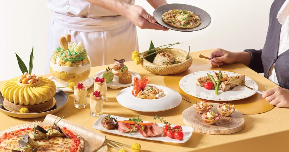 Food Capital at Grand Copthorne Waterfront - Klook India